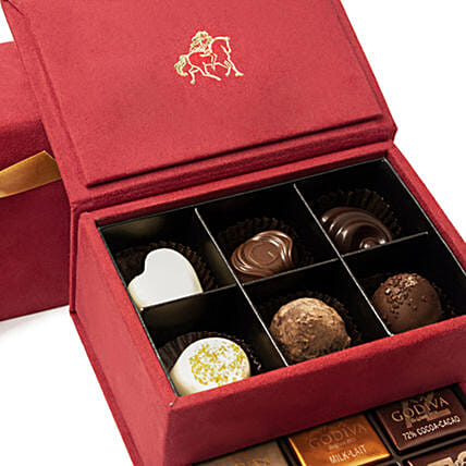 Online Godiva Royal Gift Box Mini Red Gift Delivery in UAE - FNP